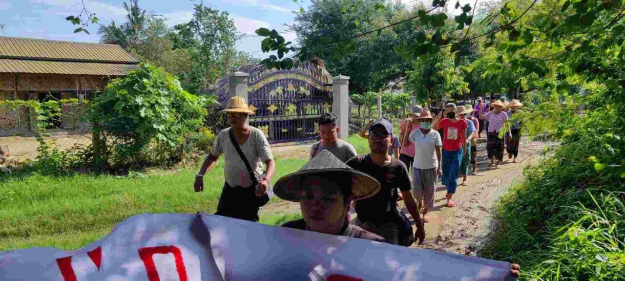 ယင်းမာပင်နှင့် ဆားလင်းကြီးတွင် စစ်အာဏာရှင်ဆန့်ကျင်ရေး သပိတ်ချီတက် Khit Thit Media