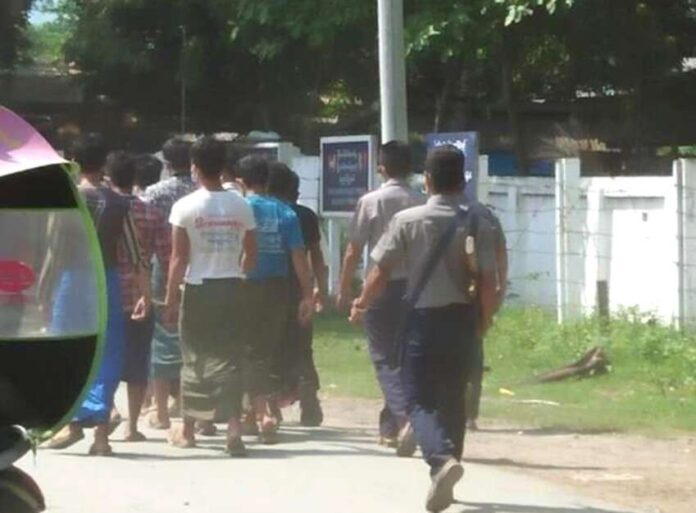 မိုးညှင်းမြို့နယ်၊ နန်းမားမြို့မရဲစခန်းကို KIA၊KPDF ပူးပေါင်းတပ်ဖွဲ့များ ဝင်ရောက်တိုက်ခိုက ...